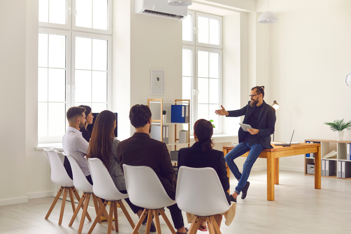 Key Benefits of Management Training Courses | Know How Training